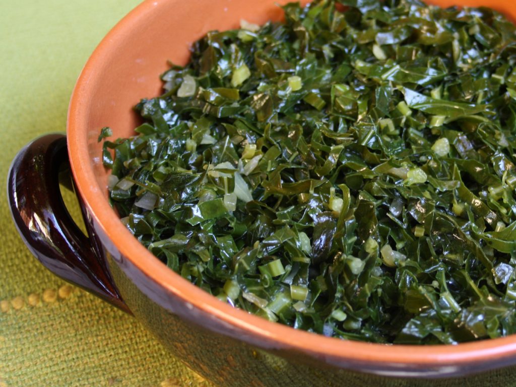 Couve refogada - Sabor Brasil